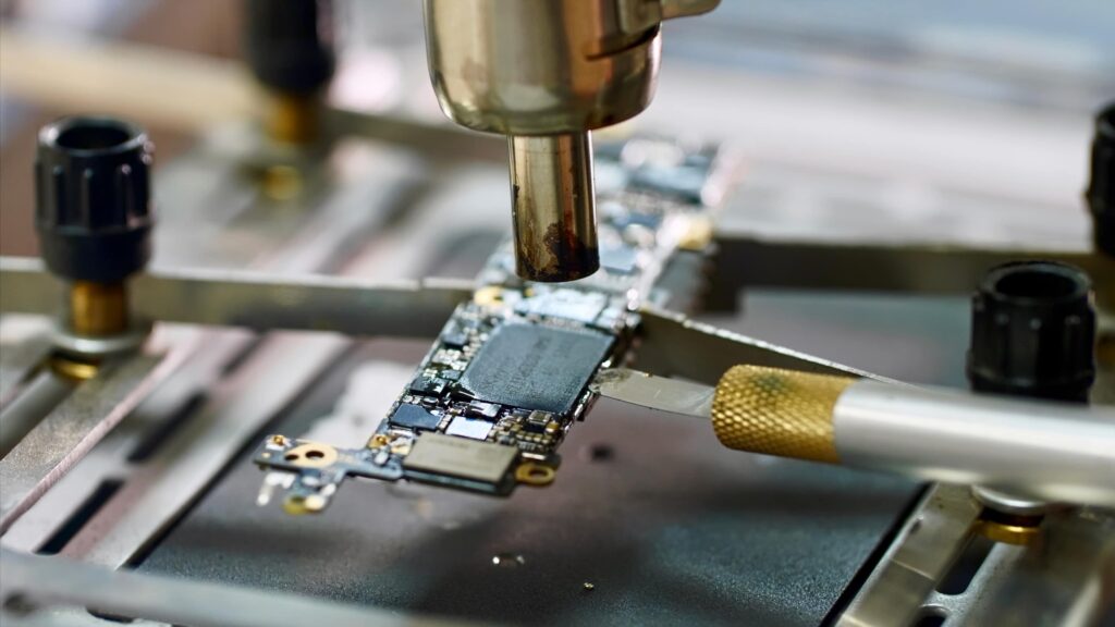 Should I Buy Refurbished Electronics? - How It’s Different From New & Used